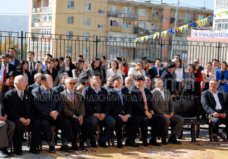 Улаанбаатар хотын их сургууль нээлтээ хийлээ