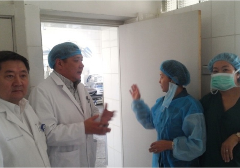 Мэс заслын хоёр өрөөг вакумжуулах шаардлагатай байна