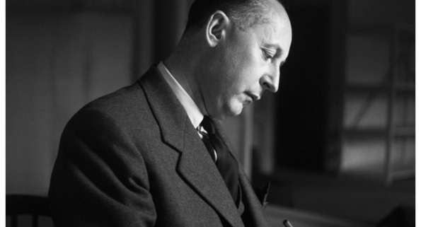 Хүсэл мөрөөдөлдөө хөтлөгдсөн Кристиан Диор