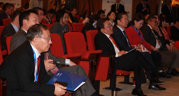 Аялал жуулчлалыг хөгжүүлэхэд байгаа материаллаг баазаа ашиглана