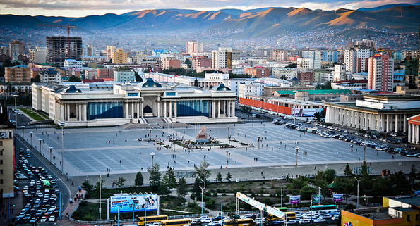 Улаанбаатарт 3 хэмийн дулаан байна
