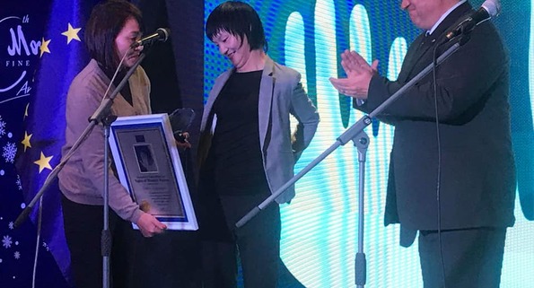 Б Болороо Хөгжлийн бэрхшээлтэй хүний эрхийн төлөө тэмцэгч шагнал хүртжээ