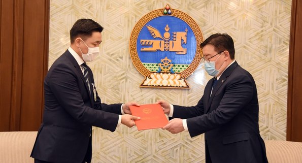 Хүнсний тухай хуульд нэмэлт өөрчлөлт оруулах тухай хуулийн төслийг