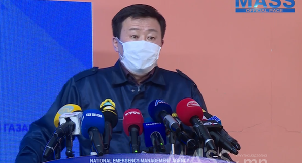 Г СУГАРБАТ Архи согтууруулах ундаа худалдаалж байгаа ААН үүд цаг хэтрүүлэн ажиллаж байгаа учир