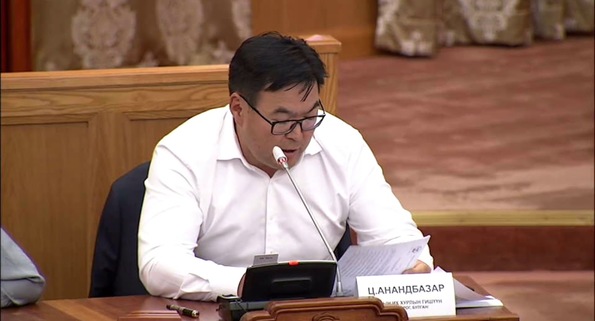 УИХ ЫН ГИШҮҮН Ц АНАНДБАЗАРТ ДЭЭРЭЛХҮҮЛЖ ДАРАМТЛУУЛДАГ БАЙСАН ТАЛААРАА