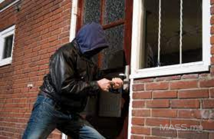 Байр орон сууцанд хууль бусаар нэвтэрч бусдыг хохироосон долоон этгээдийг илрүүллээ