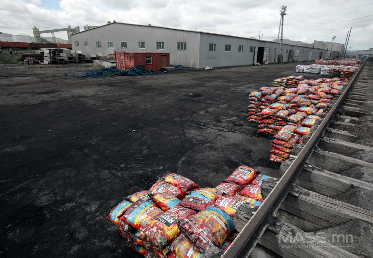 Сайжруулсан шахмал түлш үйлдвэрлэхэд тулгамдсан зарим асуудлыг яаравчлан шийдэх үүрэг өглөө