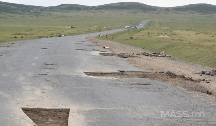 Дарханы замтай холбоотойгоор Автозамын газрын дарга асан Д Доржхандыг саатуулжээ