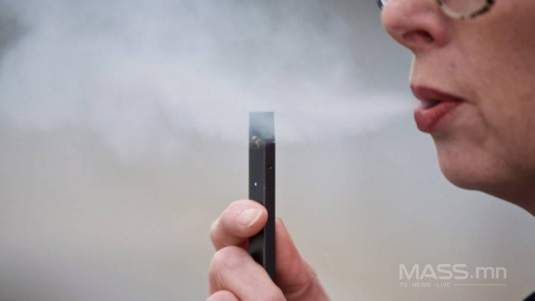 Баян Өлгий аймагт цахилгаан тамхи худалдахыг хоригложээ