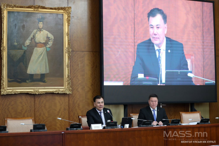ЁЗСХБХ Үндсэн хуульд оруулах өөрчлөлтийн төслийн хоёр дахь хэлэлцүүлгийг хийв