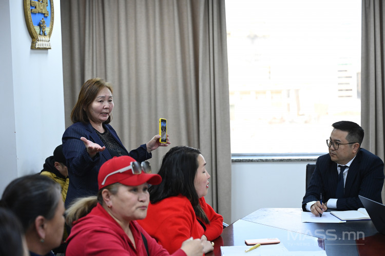 Улаанбаатар смарт карт ХХК иас үйлчилгээ эрхлэгчидтэй дур мэдэн гэрээ байгуулсныг АТГ т шалгуулна