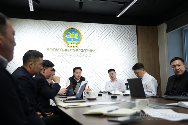 Хилийн боомтын менежментийг хувийн хэвшилд хариуцуулна