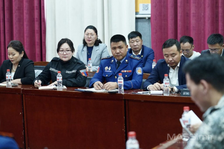 Шадар сайд С Амарсайхан өвөлжилтийн бэлтгэл хангах ажилтай танилцаж