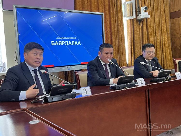 Х Нямбаатар Оршин суугаа газар нь тогтоогдоогүй 22 этгээдийг эрэн