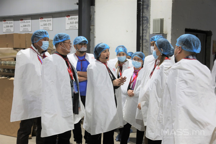 Үндэсний үйлдвэрлэгчдийн хамтын ажиллагааг нэгтгэх гүүр болж буй “Баялаг бүтээгч Бизнес тур