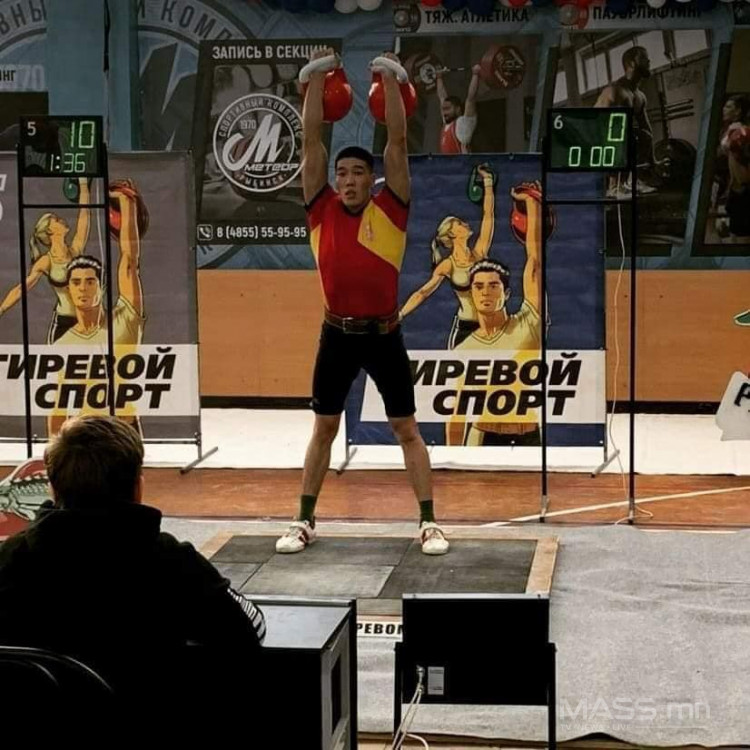 Э Буджав туухай өргөлтийн ДАШТ ээс хос алтан медаль хүртжээ