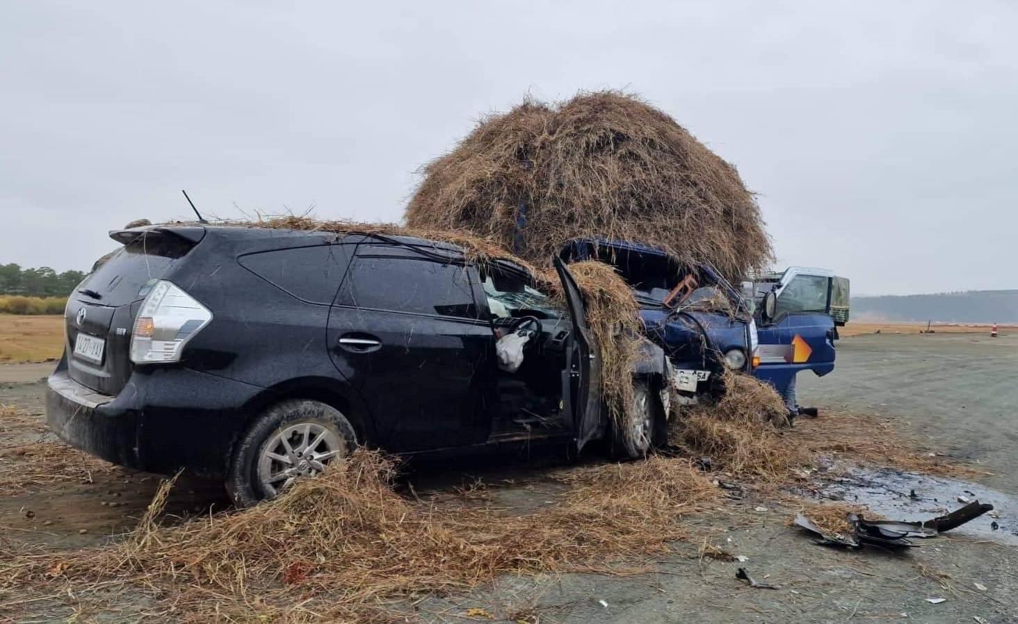 Хилчин эмч нар зам тээврийн осолд өртсөн иргэдийн амь насыг аварчээ
