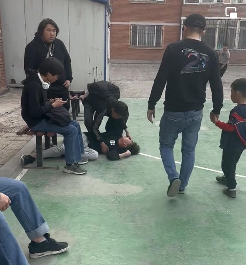 Гурван настай хүүг бөмбөгөөр цохиогүй үрлэн сумтай буугаар санаандгүй