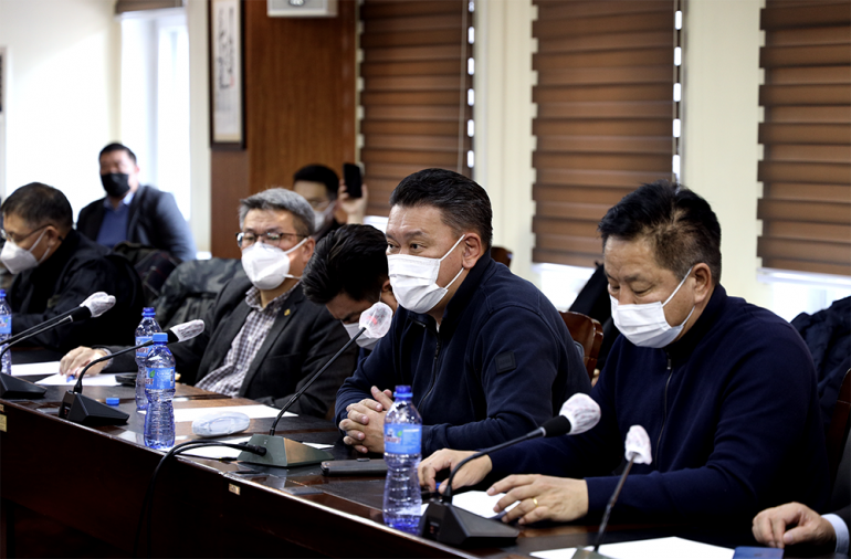 ХИЛИЙН БООМТЫН ҮНДЭСНИЙ ЗӨВЛӨЛИЙН ДАРГА САНГИЙН САЙД Б ЖАВХЛАНГААР АХЛУУЛСАН АЖЛЫН ХЭСЭГ УИХ