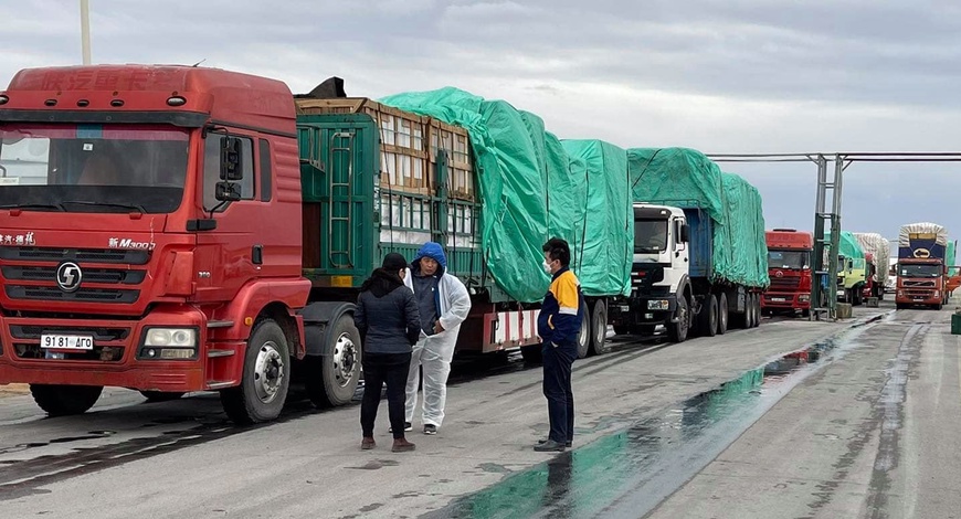 ЗАМЫН ҮҮД СУМЫН ЗАСАГ ДАРГА Б АНХБАЯР НАРЫН 6 ХҮНИЙГ БАРИВЧИЛЖ МӨРДӨН ШАЛГАХ АЖИЛЛАГАА ЯВУУЛЖ БАЙНА
