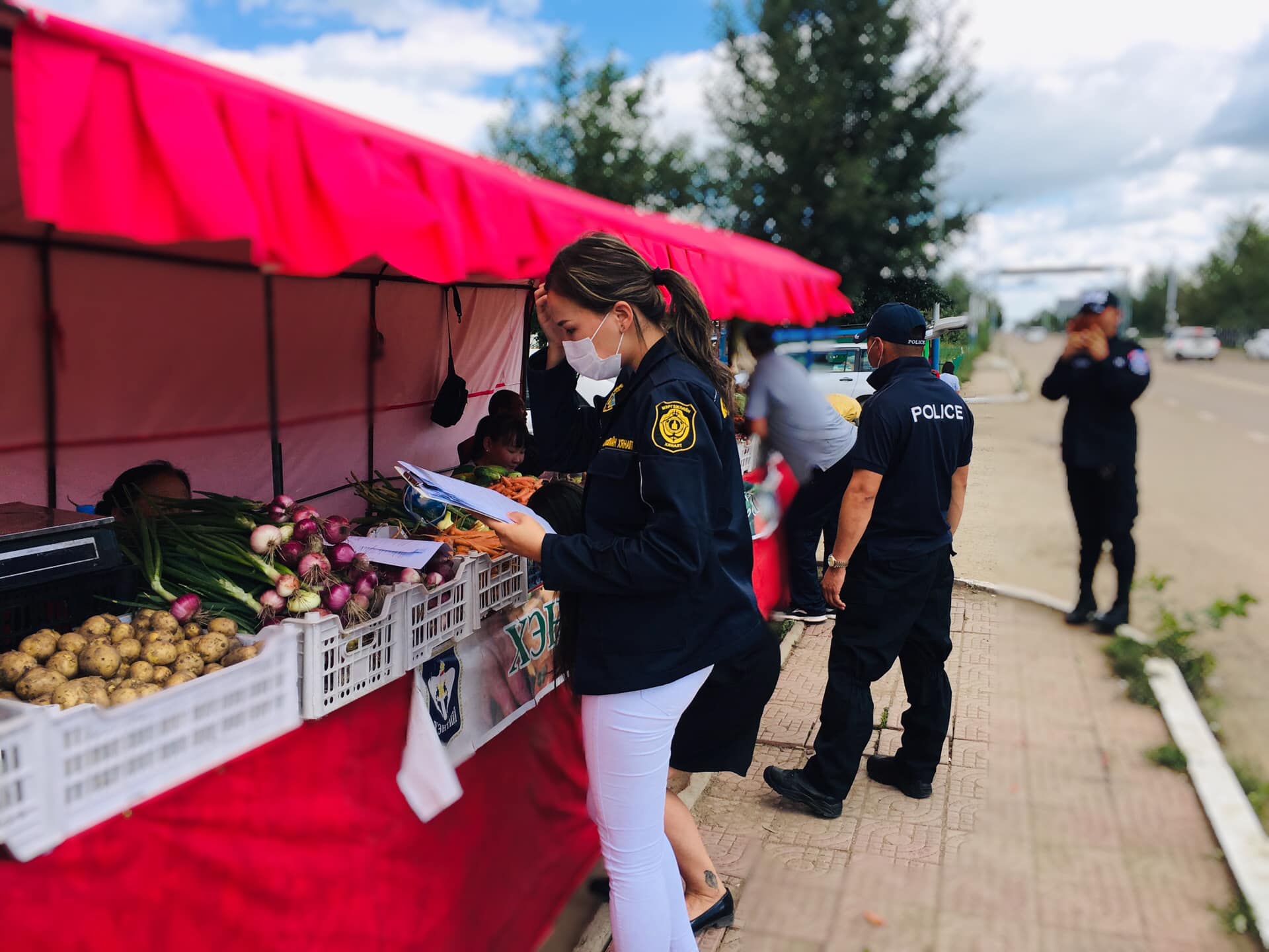“Нийслэлийн нутаг дэвсгэрт худалдаа үйлчилгээ эрхлэх нийтлэг журам” ыг