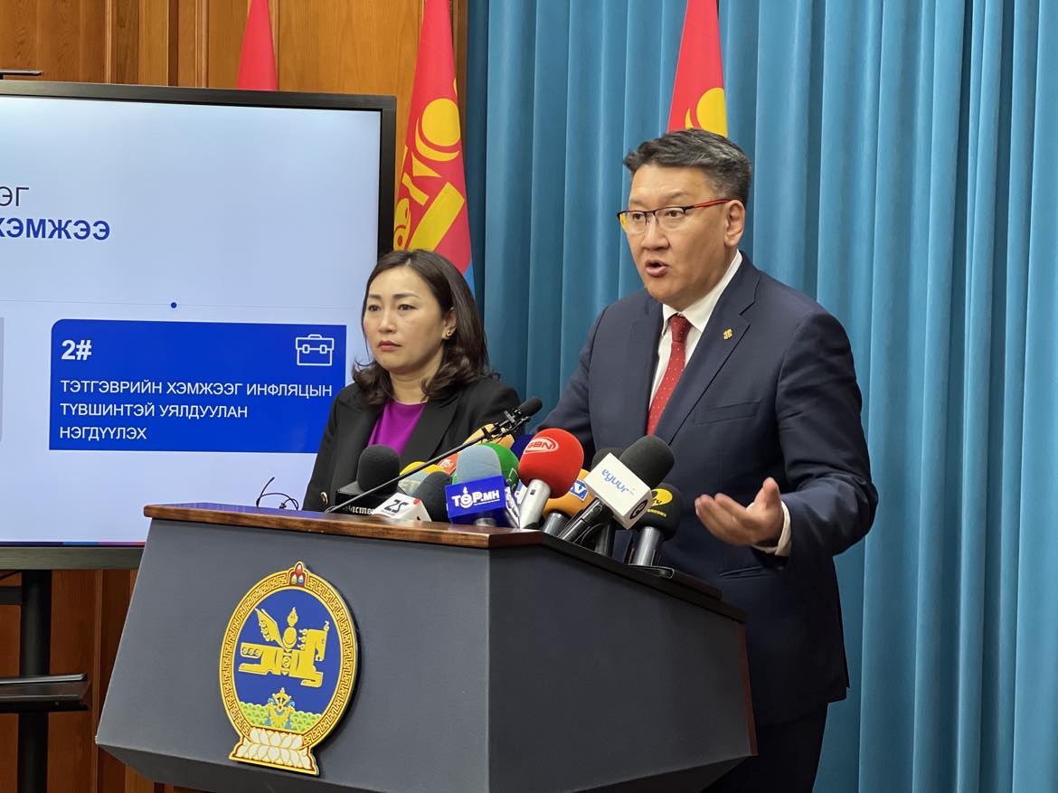 Цалин нэмэхэд 996 тэрбум төгрөг тэтгэвэрт 396 тэрбум төгрөг зарцуулна