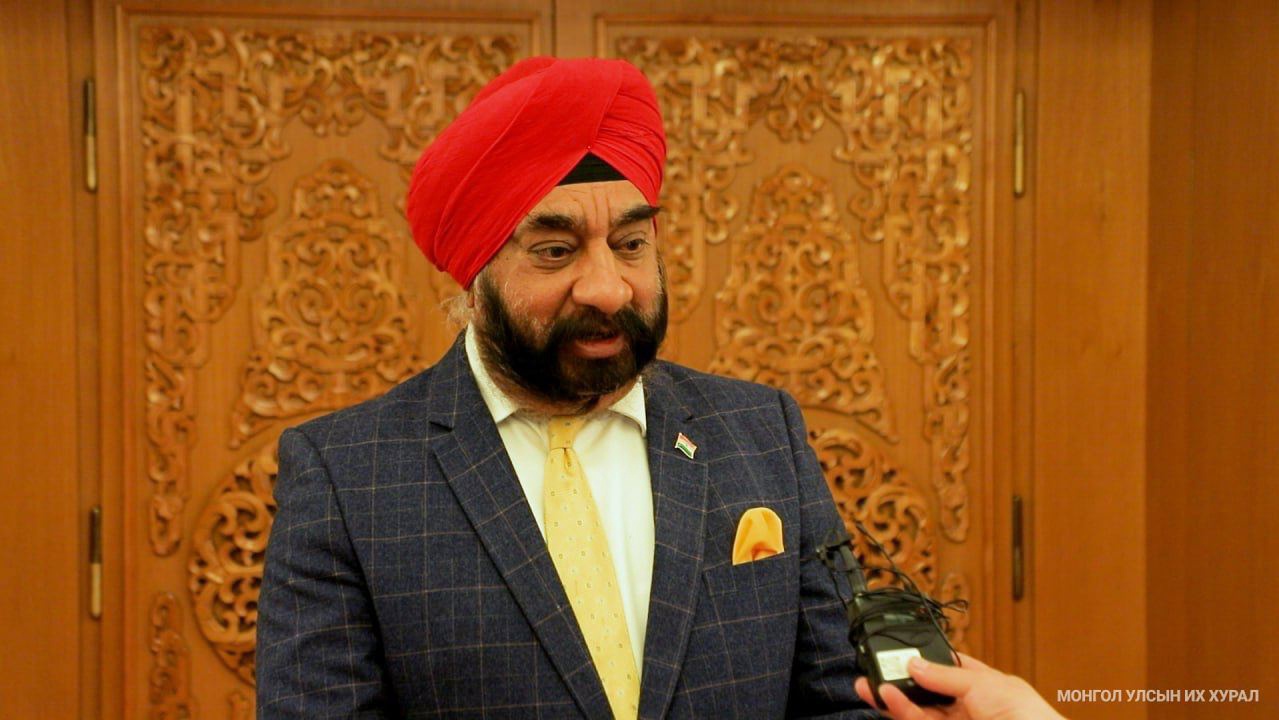 Элчин сайд М П Сингх Хоёр улс харилцаагаа дүгнэх цаашдын хөгжлийн арга замаа тодорхойлох