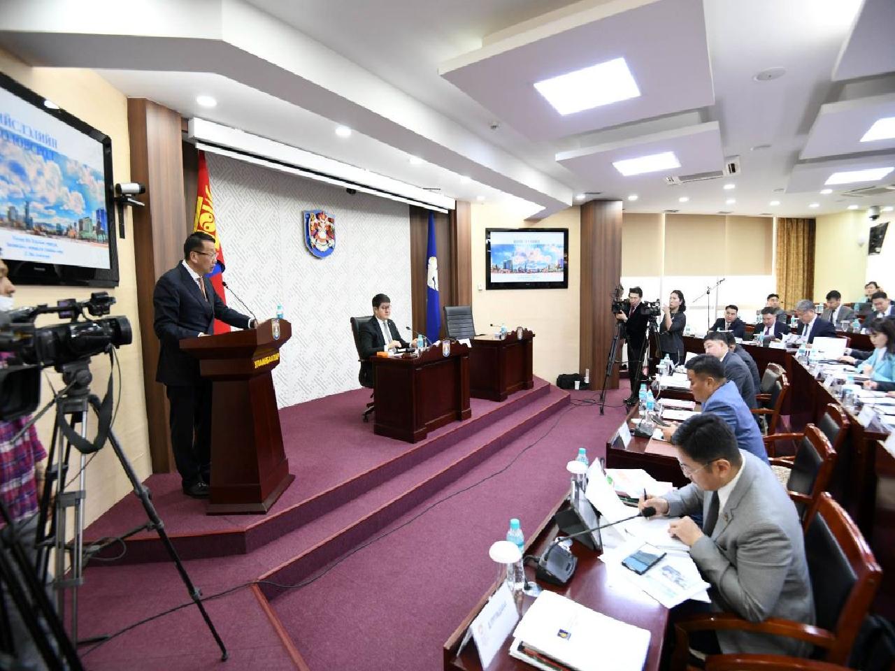Л Энх Амгалан Цэцэрлэгийн сугалааг халахад НИТХ ын төлөөлөгчид улс төрийн манлайлал үзүүлж