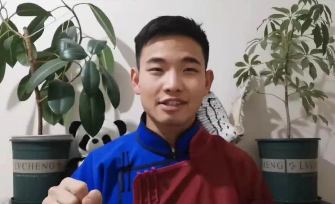 Монгол хүү 5 тивийн аварга шалгаруулах тэмцээний Ази тивийн аварга боллоо