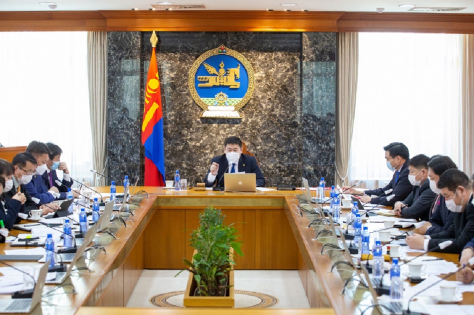 Засгийн газар Хөгжлийн банкны асуудлаар хуралдаж байна