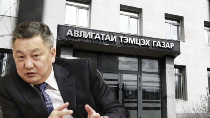 З Энхболд МАК ийн Б Нямтайшираас 500 сая төгрөг бэлнээр авч Ц