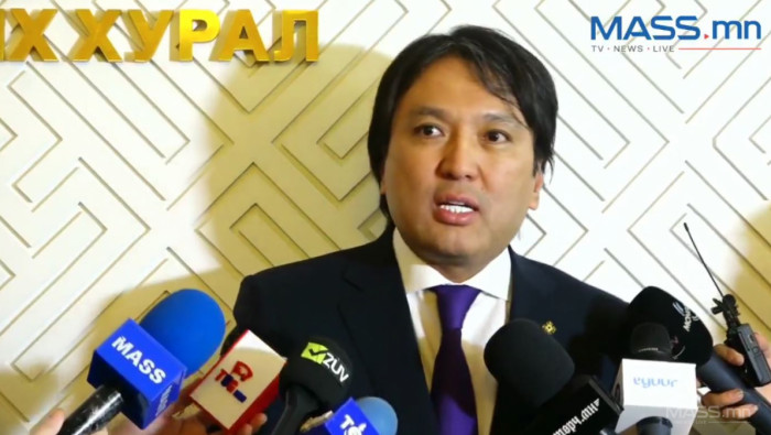 Т Доржханд Эрчим хүчний реформ хийе гэхээр дүр эсгэж ард түмэнд хайр зарлаад байгаа хүмүүс