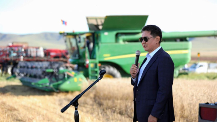 Монгол Улсын Ерөнхийлөгч У Хүрэлсүх Сэлэнгэ аймагт ажиллалаа