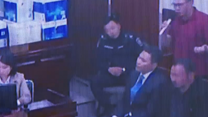 Б Ганхуяг Бид золиослогдож тэд засагтай тамгатай төртэйгөө үлдэж болохгүй