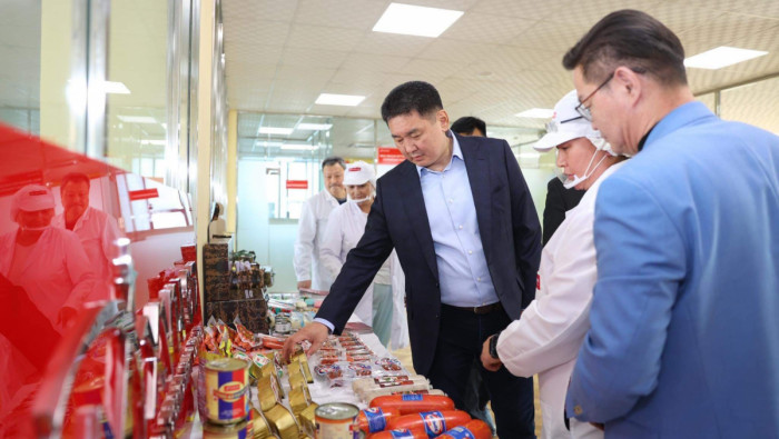 “Хүнсний хувьсгал” үндэсний хөдөлгөөнд үндэсний үйлдвэрлэгч “Өгөөмж Архад” “Хүн од” ХХК нэгдлээ