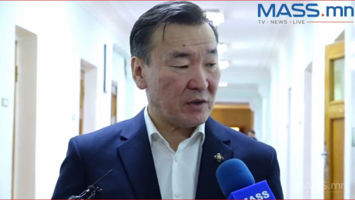 С Ганбаатар Үндсэн хуулийг УИХ дураараа хэлэлцэж болохгүй