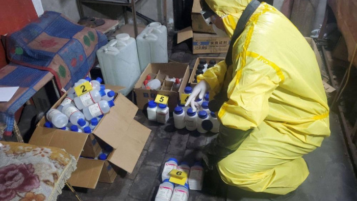 Химийн хорт бодисыг тусгай зөвшөөрөлгүйгээр ашигласан үйлдлийг илрүүлэн шалгаж шүүхэд шилжүүллээ