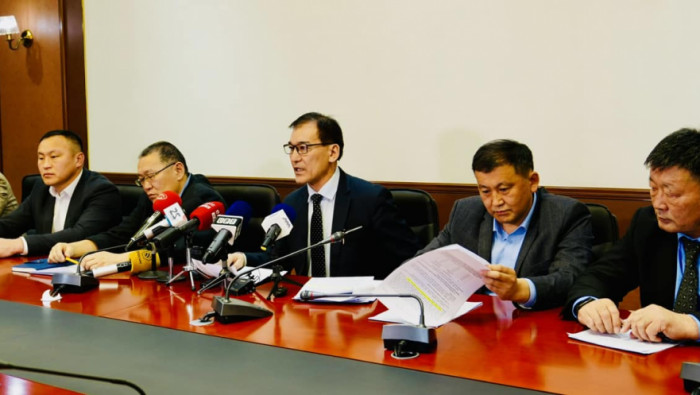 Авто замын даац хэтрүүлсэн задрах боломжгүй ачаа тээвэрлэлтийг 30 хоногийн хугацаанд зогсооно