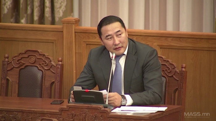 Ж Мөнхбатын бүрэн эрхийг түдгэлзүүлэх асуудлыг өнөөдөр байнгын хороогоор хэлэлцэнэ