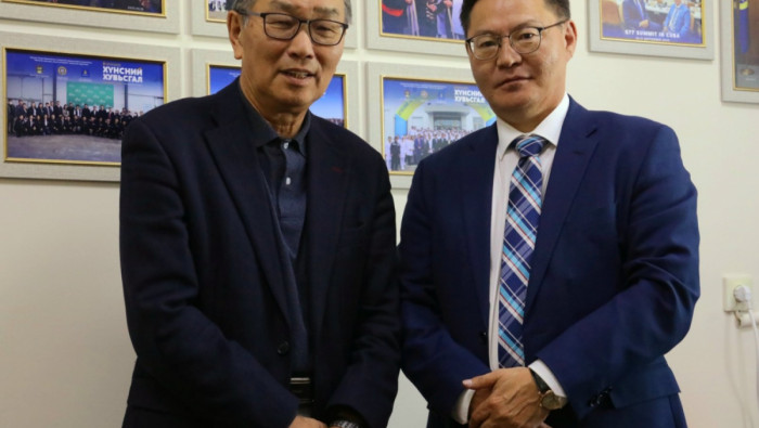 Д Баярхүү “Хүнсний хувьсгал” ыг ард түмэнд таниулах шаардлагатай