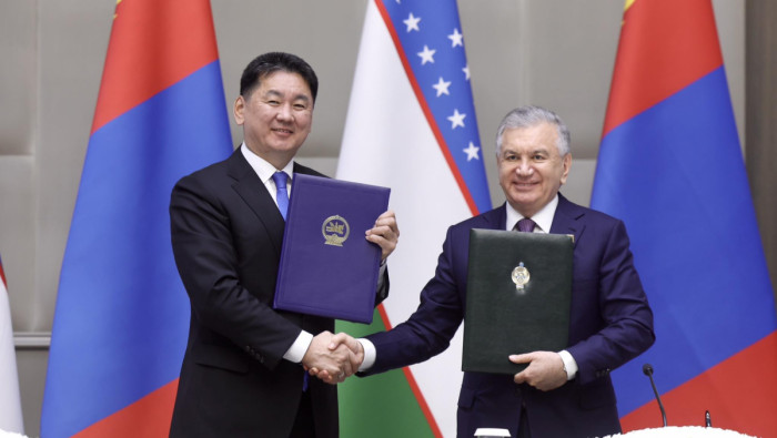 Монгол Узбекистаны харилцаа хамтын ажиллагааны баримт бичгүүдэд гарын үсэг зурлаа