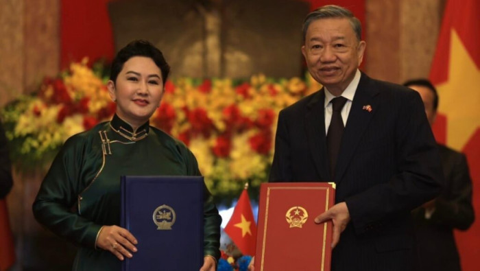 Монгол Улс БНСВУ ын харилцаа хамтын ажиллагааны баримт бичигт гарын үсэг зурлаа