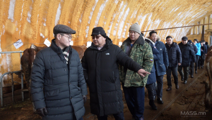 УИХ ын Үйлдвэржилтийн бодлогын байнгын хорооны гишүүд Төв аймгийн