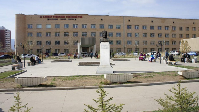 Хавдар судлалын үндэсний төв бүх ажилтандаа 3 сая төгрөгийн урамшуулал