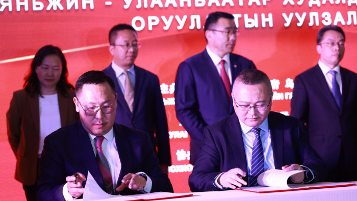 Дагуул хот эдийн засгийн тусгай бүсийг хөгжүүлэх чиглэлээр Тяньжин