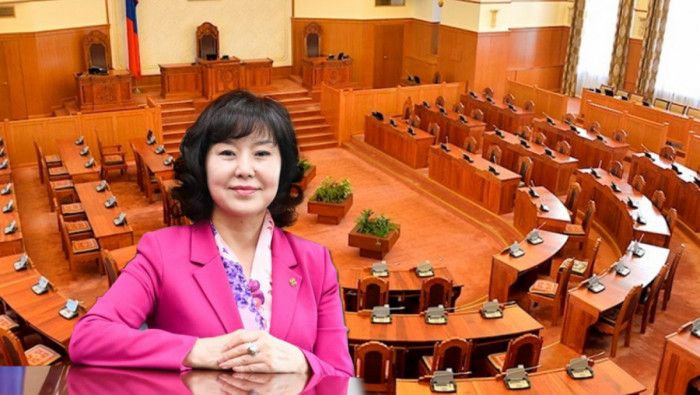 Улны айл гэх үг хэрэглэж үүрэгт ажлаасаа чөлөөлөгдсөн Д Сарангэрэл УИХ ын дэд дарга болох