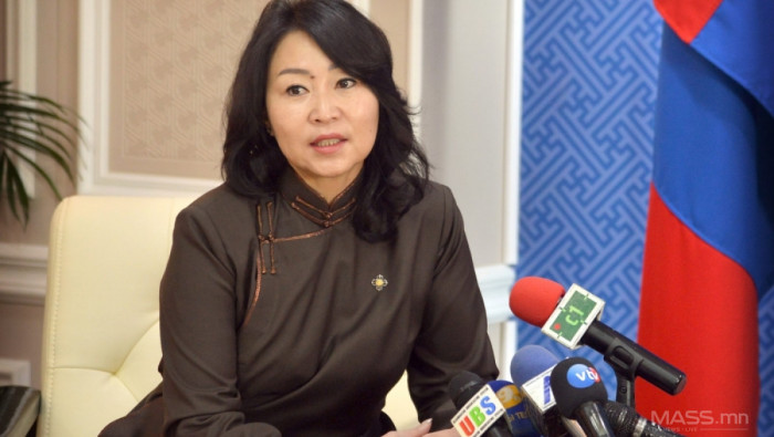 Шүүх З Баянсэлэнгийг төрийн албанд ажиллах эрхийг 3 жилээр хасаж 19