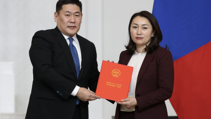 Засгийн газрын гишүүдийг томиллоо