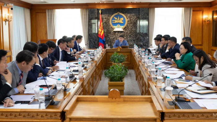 ЗГ 2025 оныг залуучуудын хөгжлийн жил болгох стратеги төлөвлөгөө зэрэг 32 асуудал хэлэлцэж байна