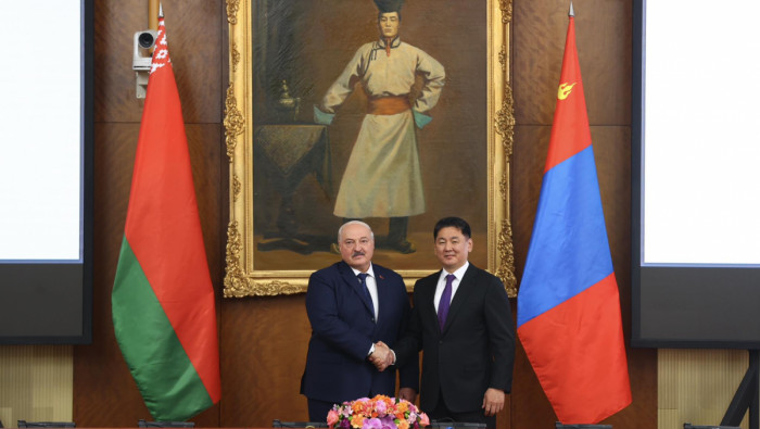 Монгол Улсын Ерөнхийлөгч У Хүрэлсүх БНБУ ын Ерөнхийлөгч А Г Лукашенко